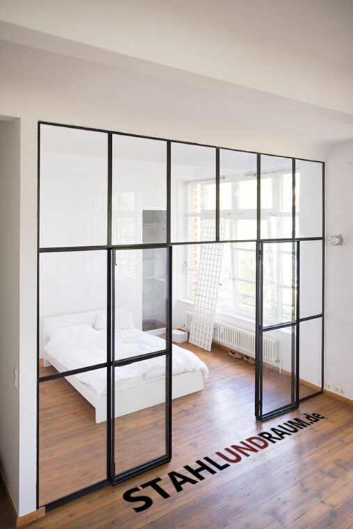 Raumteiler aus Metall, Stahl-Glas-Trennwand - STAHL & RAUM