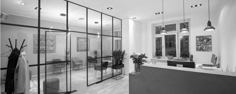 Raumteiler aus Metall, Stahl-Glas-Trennwand - STAHL & RAUM